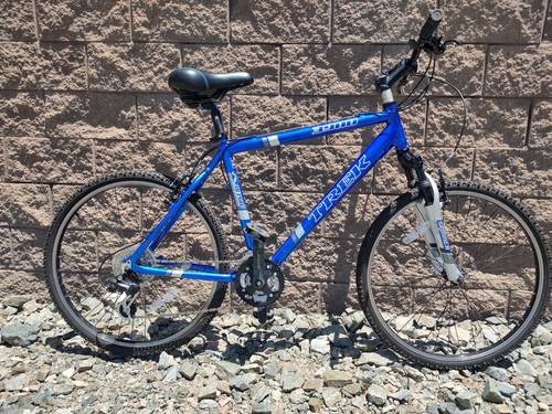 Trek 3900 Front Suspension 24 Speed 19.5" Aluminum Mountain Bike 26 ...
