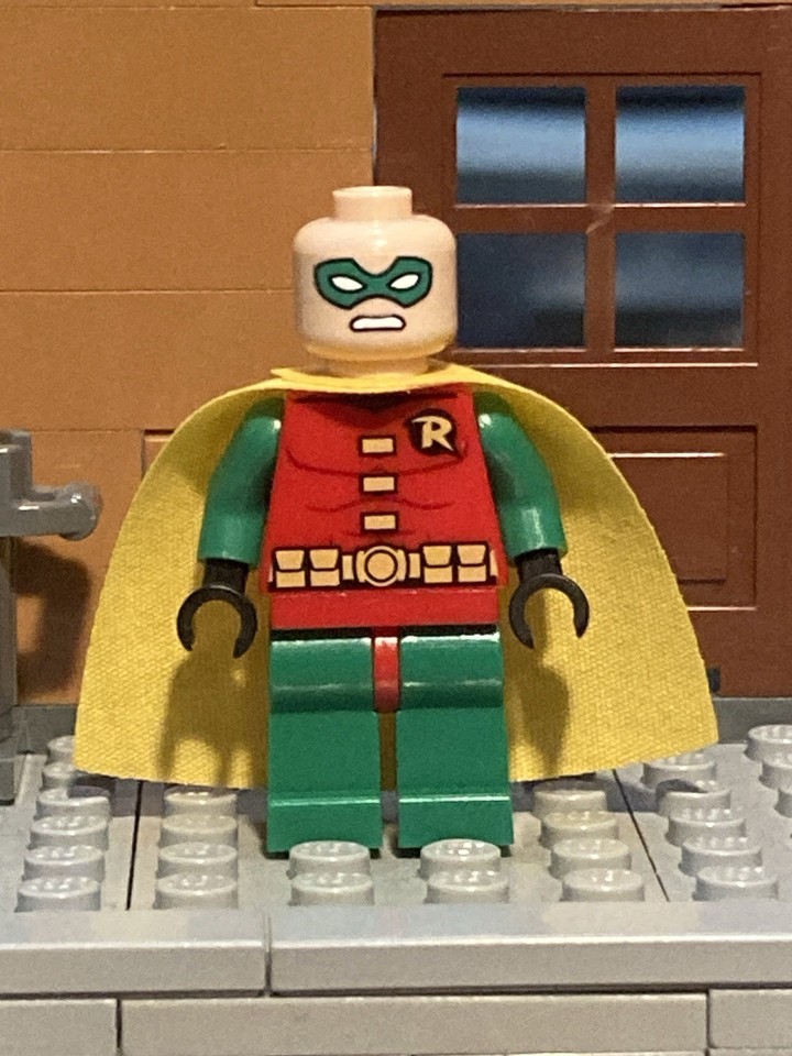 LEGO Batman 2006 Robin Minifigure 7783, 7885 Excellent Condition! | eBay