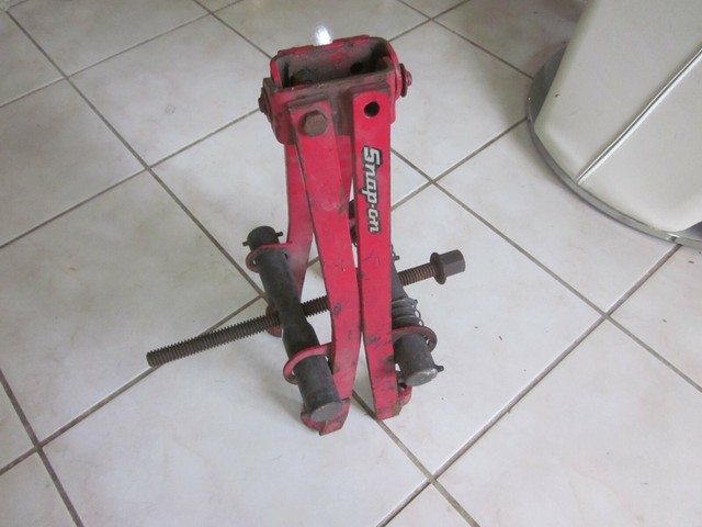 Snap-on YA142A Series B MacPherson Strut Coil Spring Compressor for ...