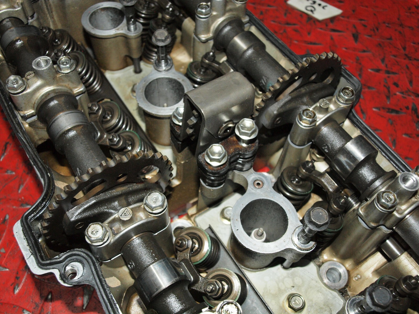 Zylinderkopf Nockenwelle Kipphebel cylinderhead camshaft Suzuki GSX ...