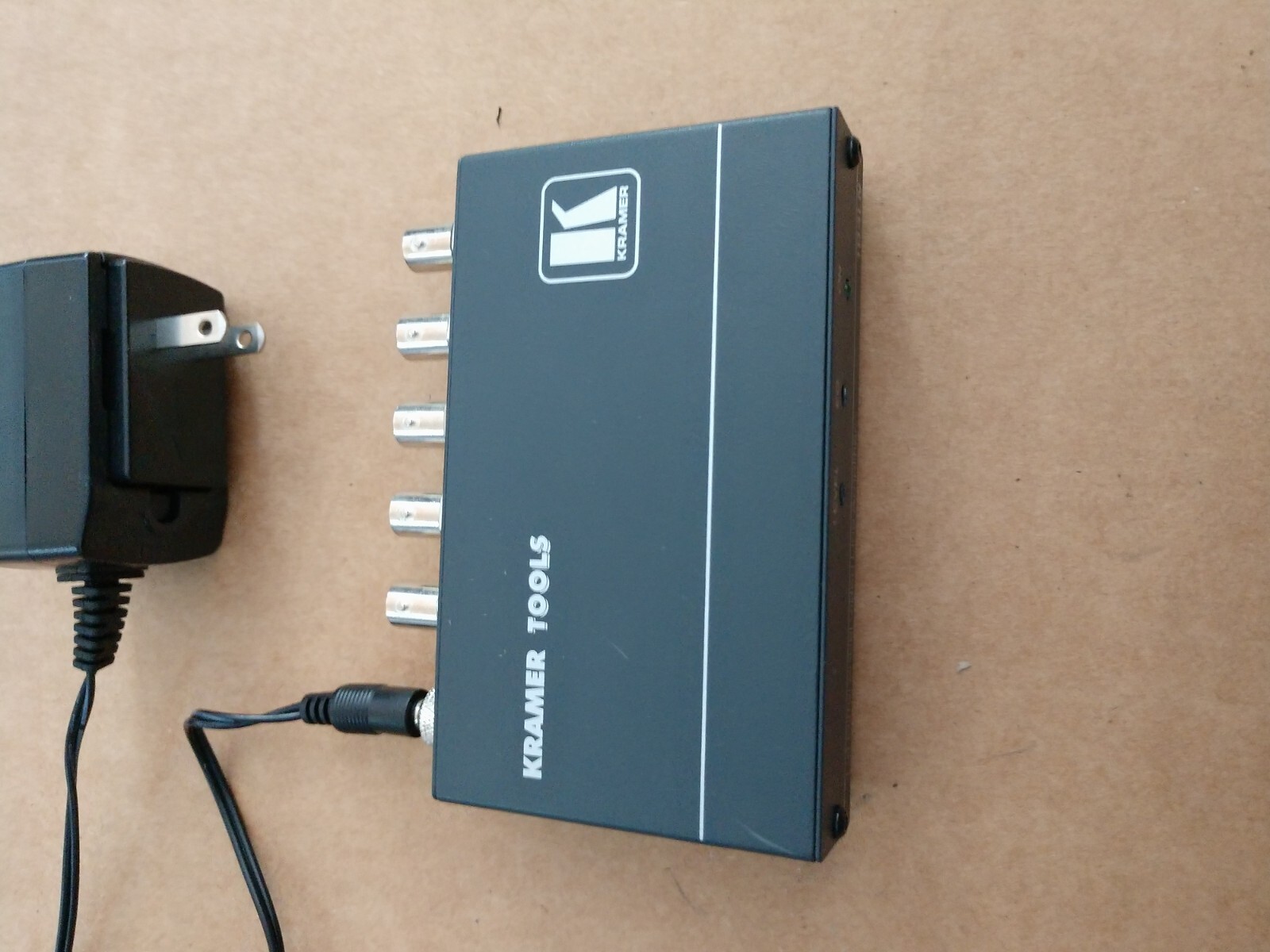 Kramer Tools 1:4 Differential Video Line Amplifier 104LN | eBay