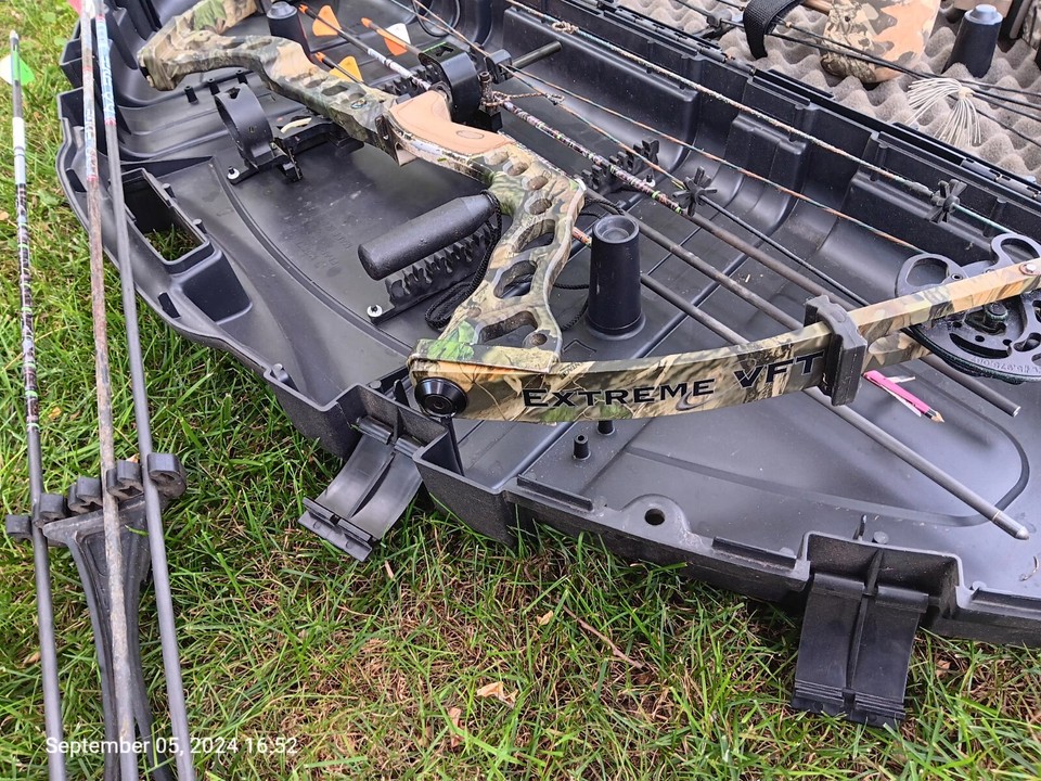 Tenpoint Wicked Ridge Warrior crossbow, Bowtech Extreme, Browning Rage ...