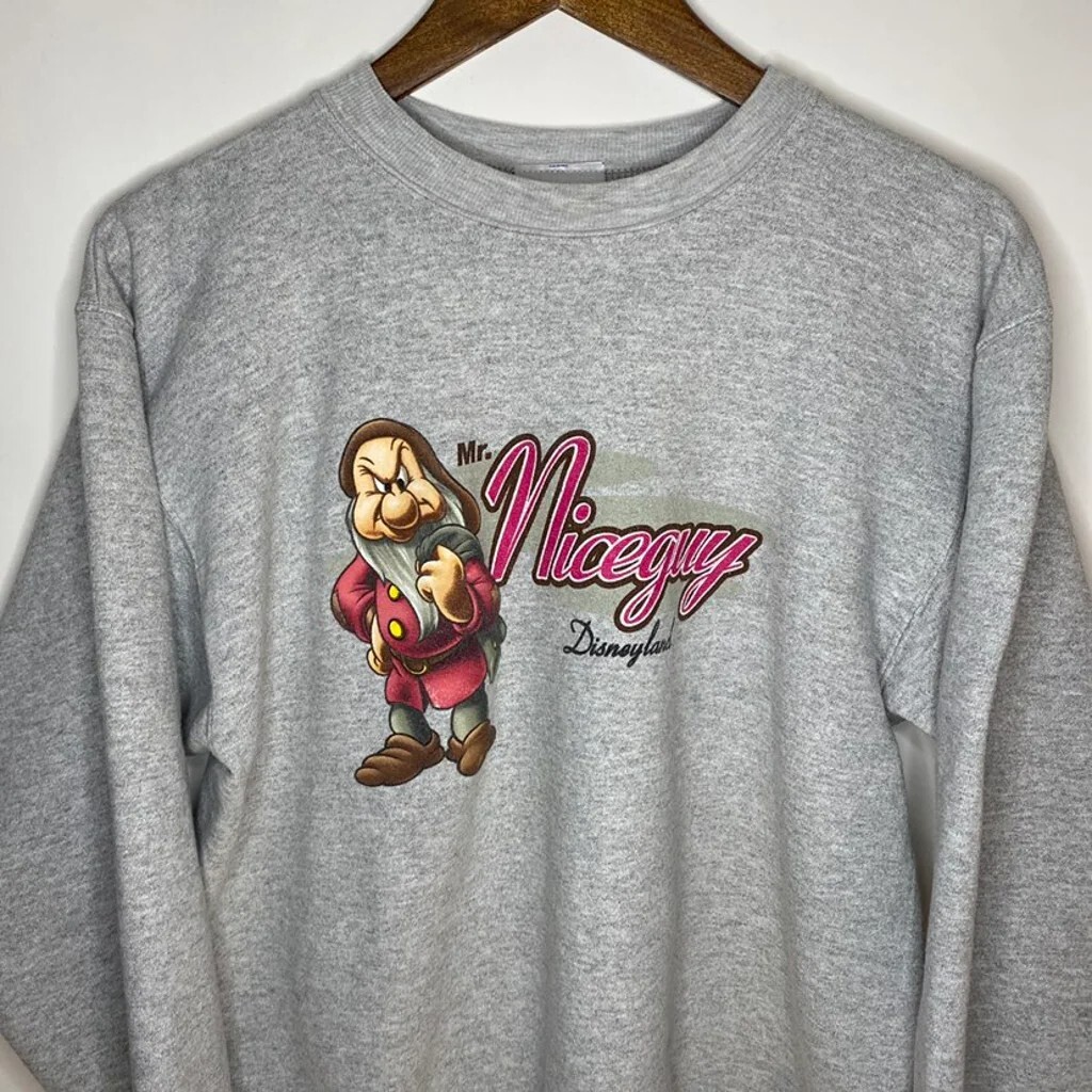 Vintage Grumpy Snow White Disney Crew Neck Sweatshirt - Gem