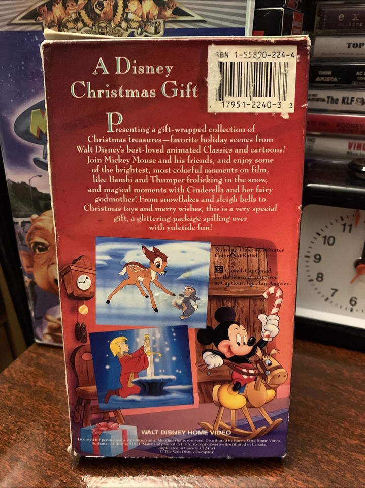 A Disney Christmas Gift (VHS, 1993, 2006) Mickey, Bambi, Cinderella ...