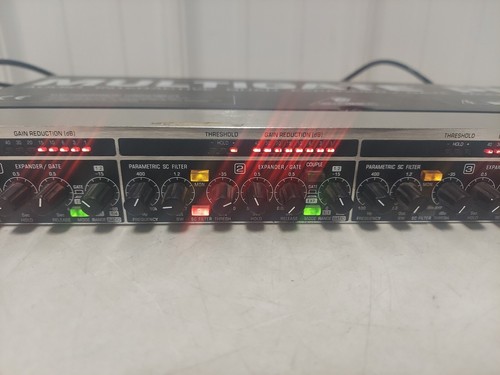 Behringer Multigate Pro XR4400 4-Channel Expander / Gate Dynamic ...