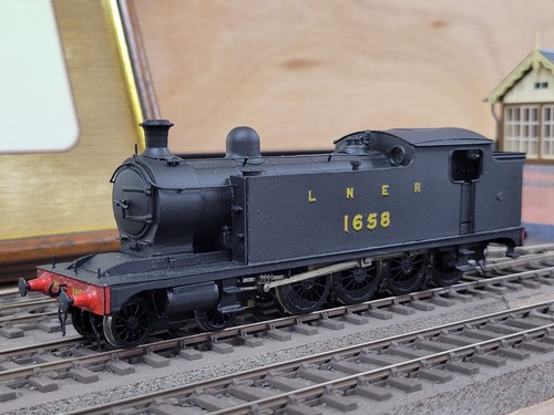 LNER Livery T1 Kit Built OO / 4mm 4-8-0 | eBay Australia