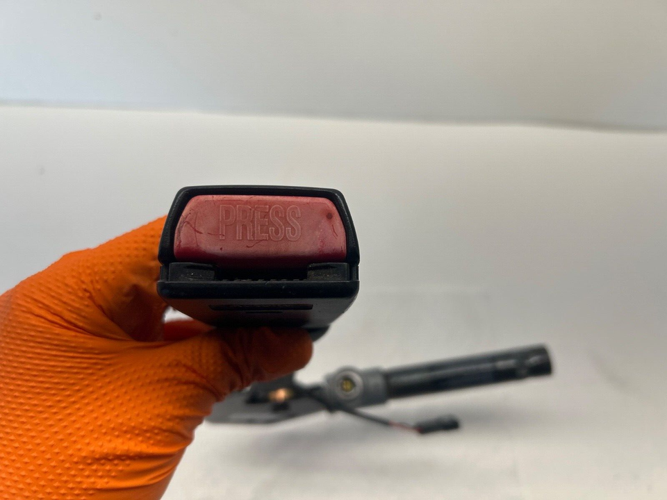 OEM Front Right SEAT BELT Buckle FOR 1999 2000 2001 BMW E39 530i 740IL ...