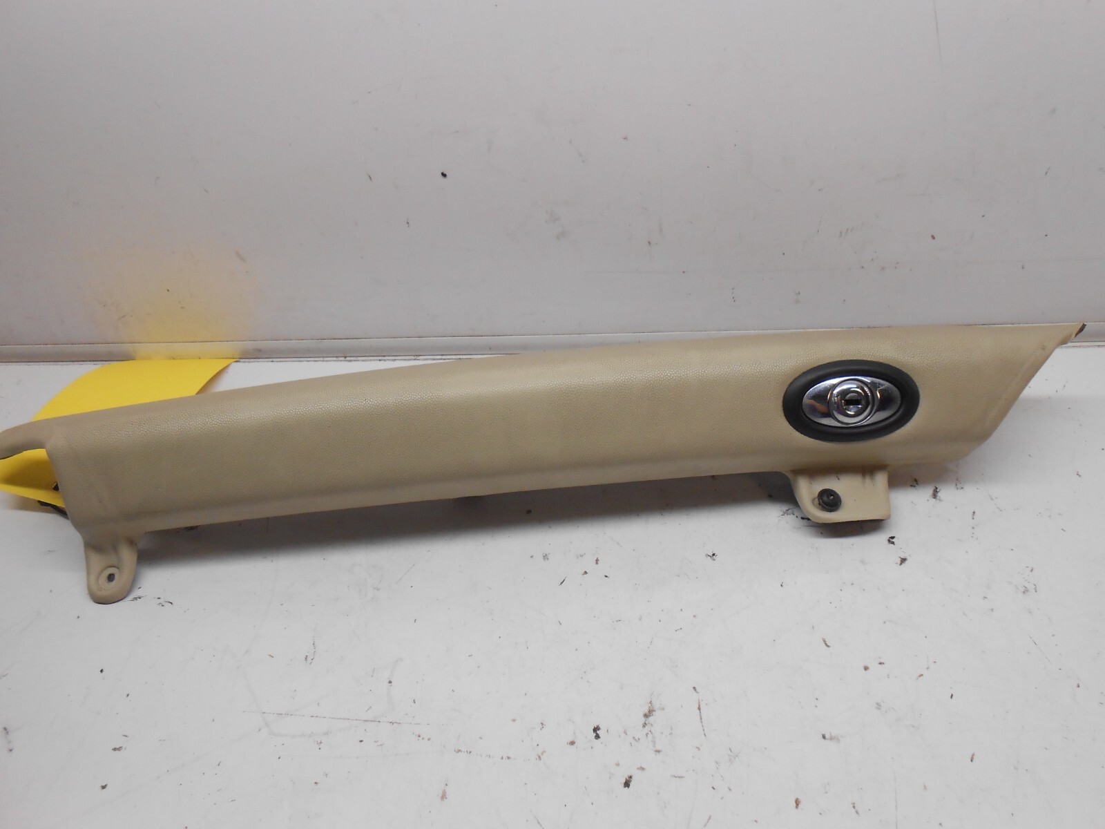 Mini Cooper R56 Right Side Knee Dash Panel Glove Box Beige Leather ...