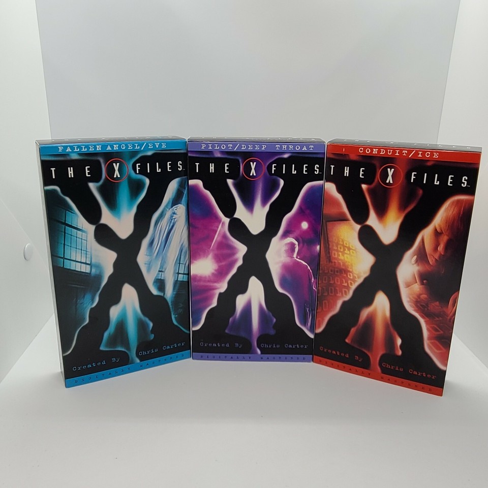 Vintage The X-Files Box Set VHS Tapes Season One 3-Tape Like New 1996 ...