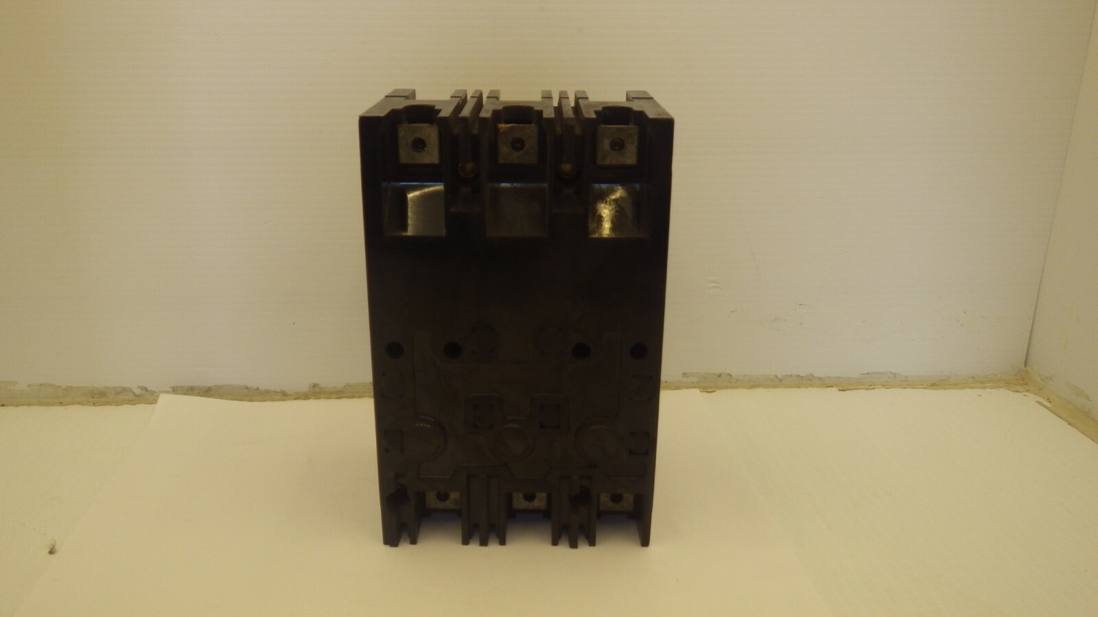 WESTINGHOUSE 451D853G01 (E7819) CIRCUIT BREAKER, 3 POLE 15 AMP 480V | eBay