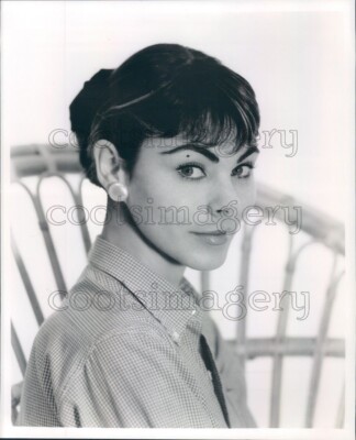 1957 Press Photo Pretty Actress Joanne Gilbert 1950s | eBay