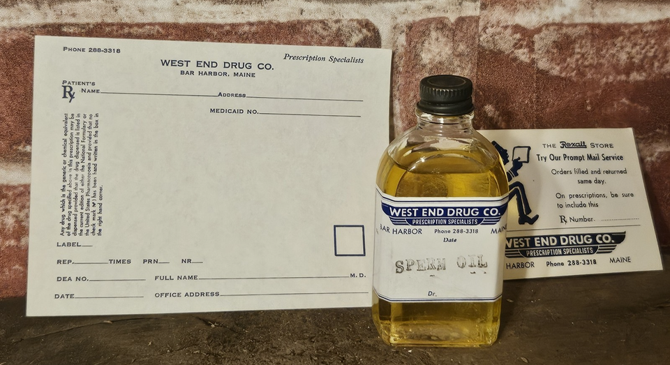 VINTAGE WEST END DRUG CO. SPERM OIL BOTTLE SEWING MACHINE, GUN OIL | eBay