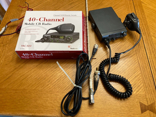 Radio Shack TRC-503, 40 Channel Mobile CB Radio w/ Mic 21-1703, W ...
