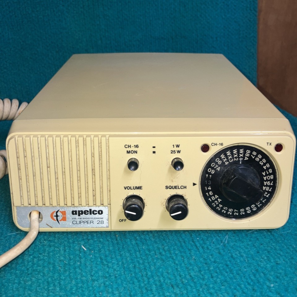 Vintage APELCO VHF-FM Radiotelephone Clipper 28 , W/mic | eBay