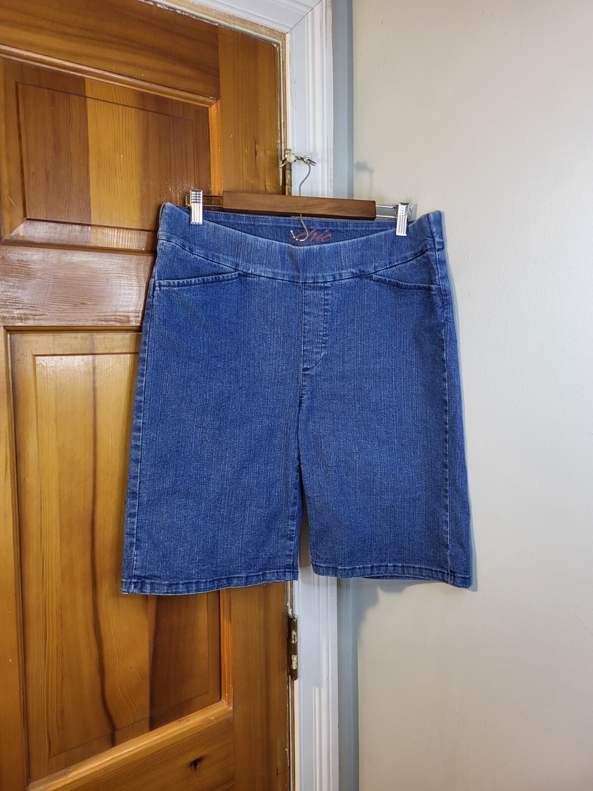 Chic Classic Collection Women's Jean Shorts Medium Blue Sz 14 Avg | eBay
