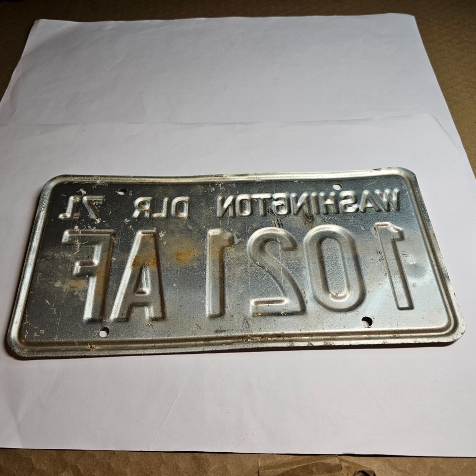 1971 WASHINGTON DEALER DLR LICENSE PLATE 1021 AF CAR AUTO TRUCK STATE ...