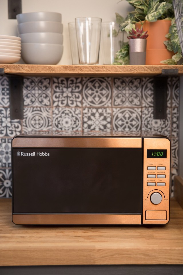 Russell Hobbs Copper Microwave 17L 800W Digital 5 Power Levels ...