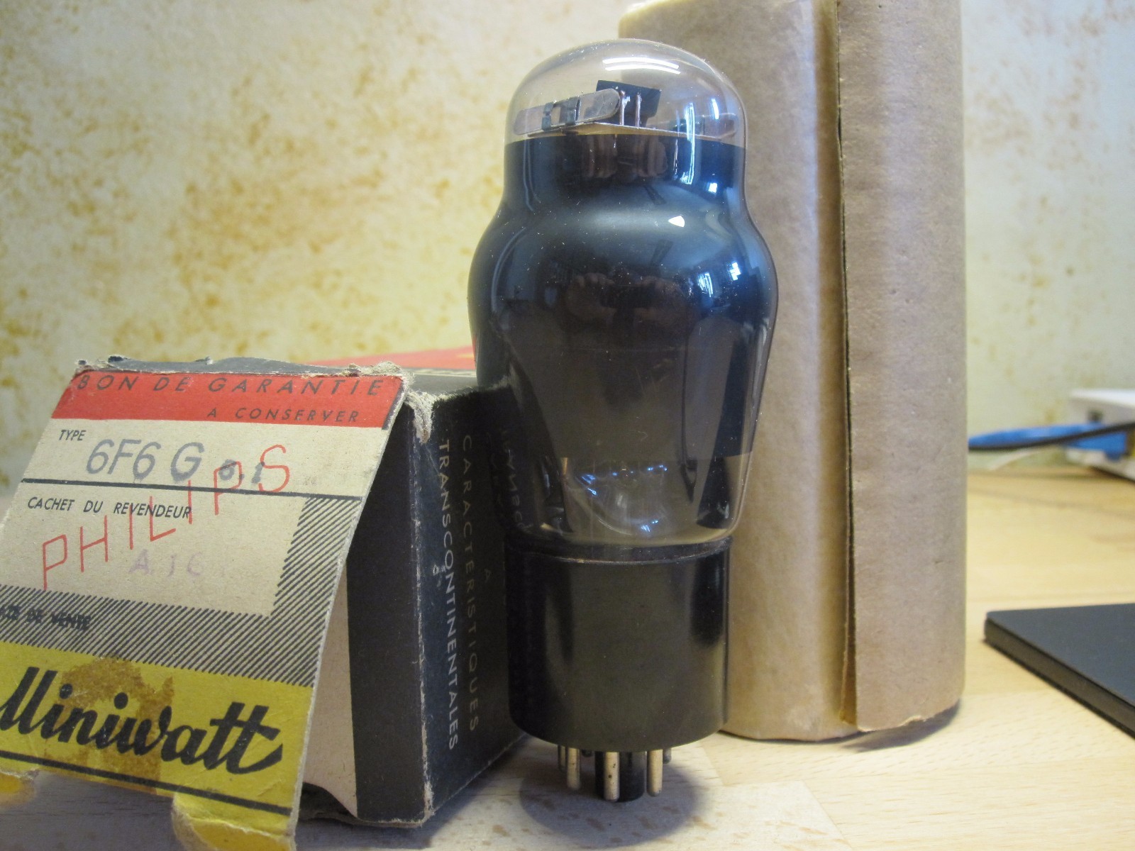 6F6G TUBE PHILIPS NOS 6F6 BLACK BASE SMOKED GLASS VALVE LAMPE ROHRE ...