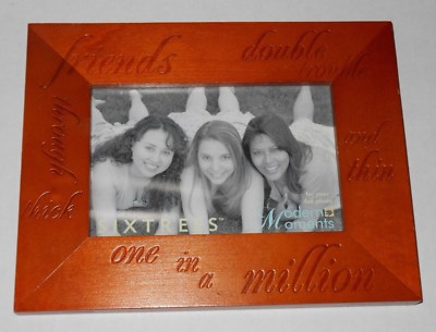 SIXTREES PICTURE FRAME Wooden Engraved Writing Friends One In A Million ...
