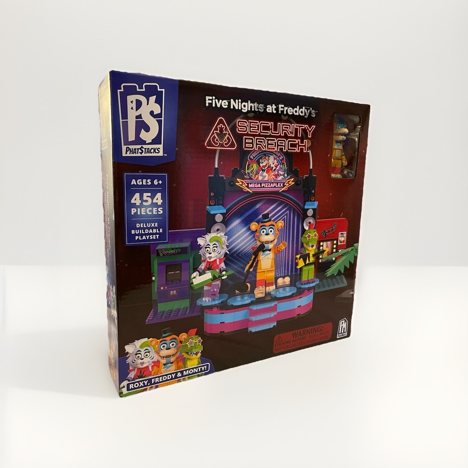 Five Nights at Freddy’s Security Breach PhatMojo Buildable Deluxe Set ...