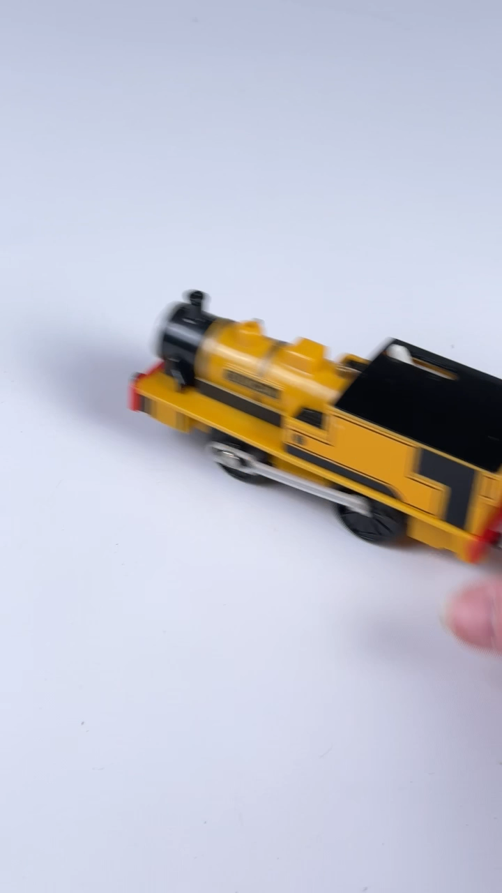 Thomas & Friends Trackmaster Duncan 2009 WORKS Motorized train | eBay