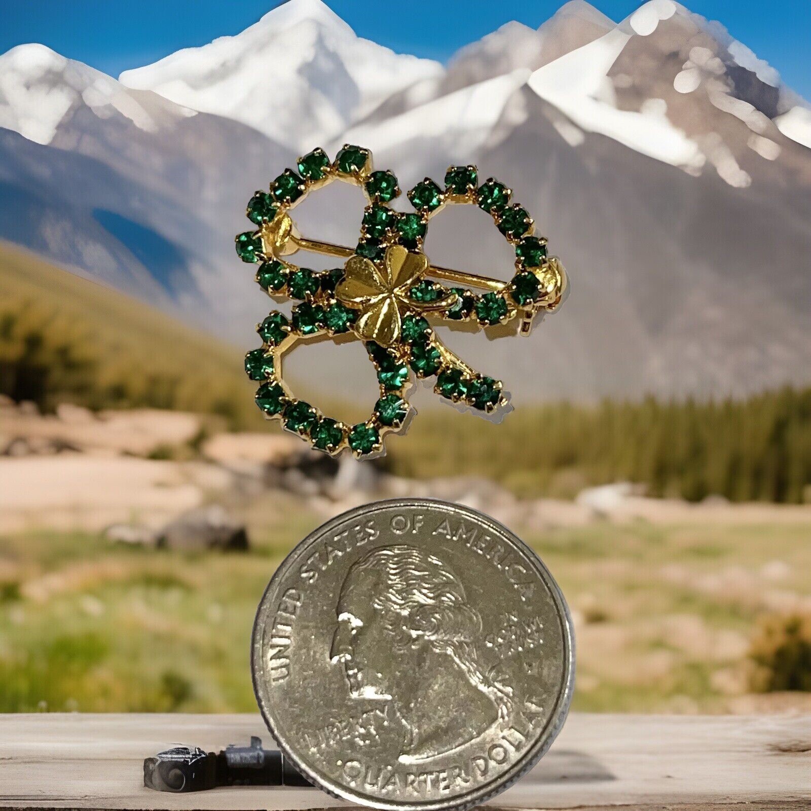 Vintage Mid Century Green Rhinestone Open Shamrock 3 Leaf Clover Pin ...