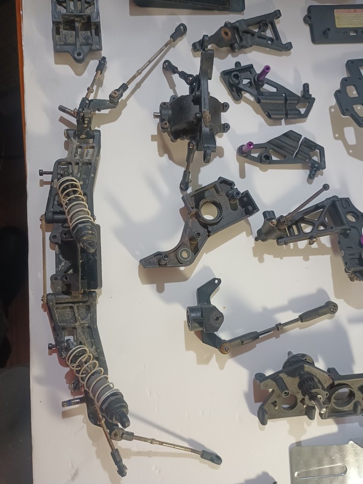 RC Lot Of 34 Pieces Mix RC Replacement Parts Pre-owned Random Hobby ...