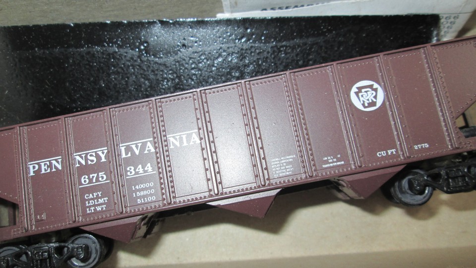 ROUNDHOUSE HO Scale Train Car "Pennsylvania 675344" | eBay