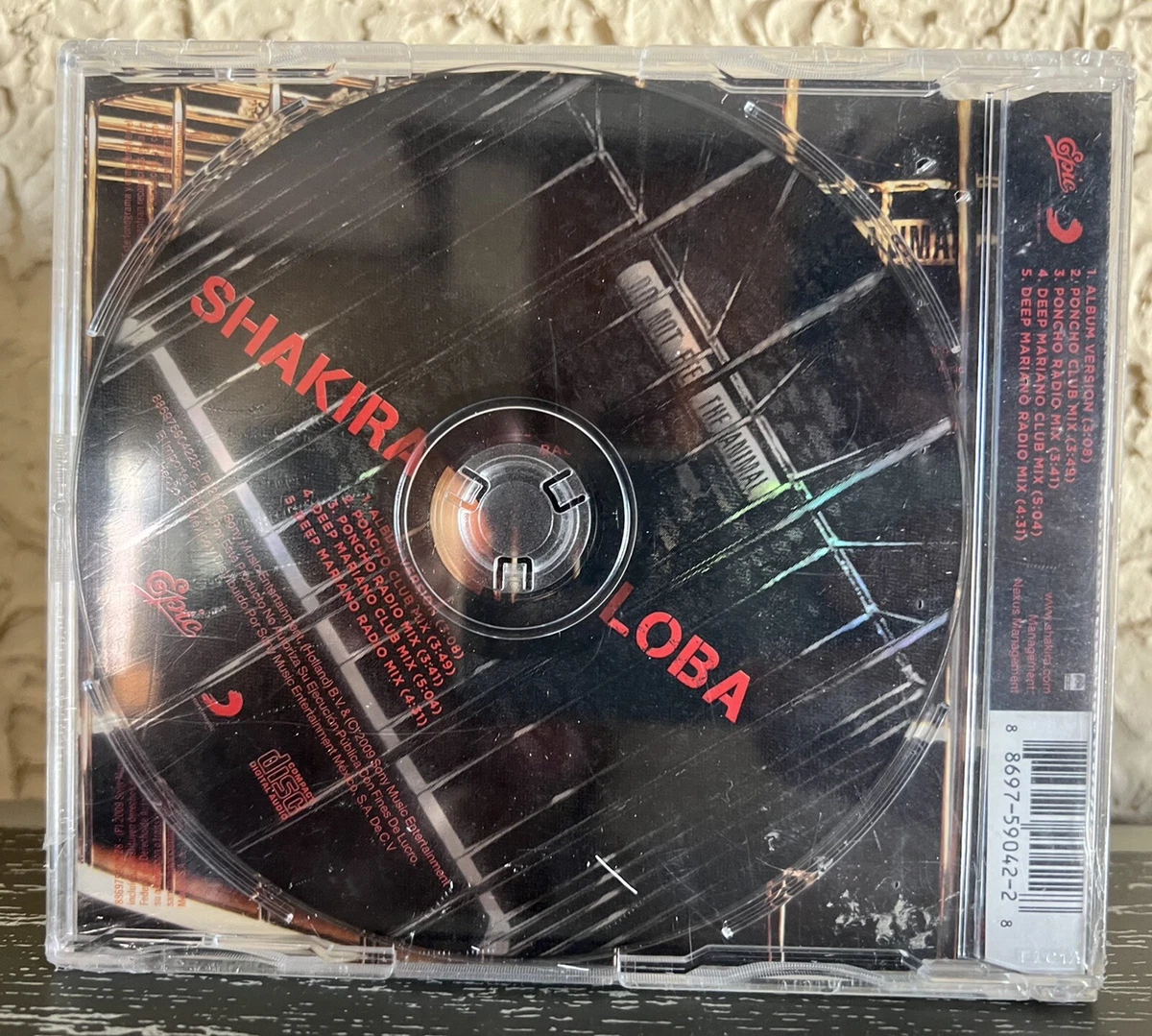 Shakira Spanish Album Cover