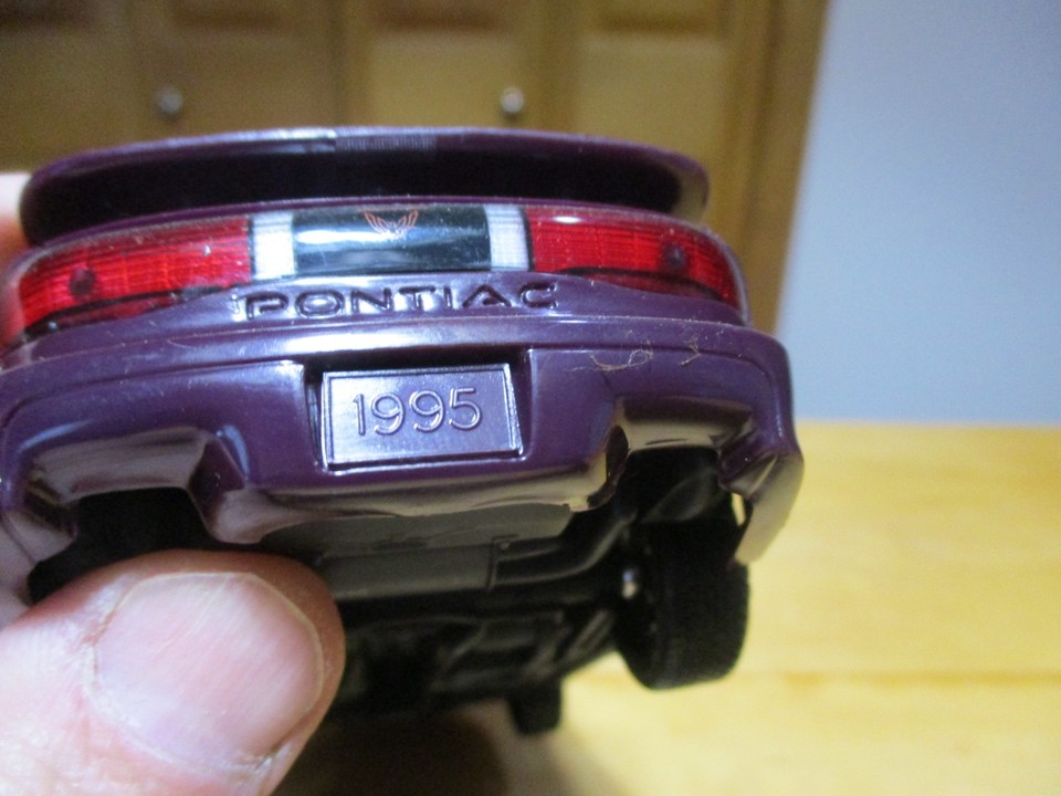 AMT/ERTL 1995 Pontiac Firebird T-top , purple Dealer Promo Model 1/25 ...