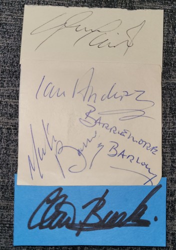 Jethro Tull Five Early Members Signatures , Ian , Barre, Barlow ...