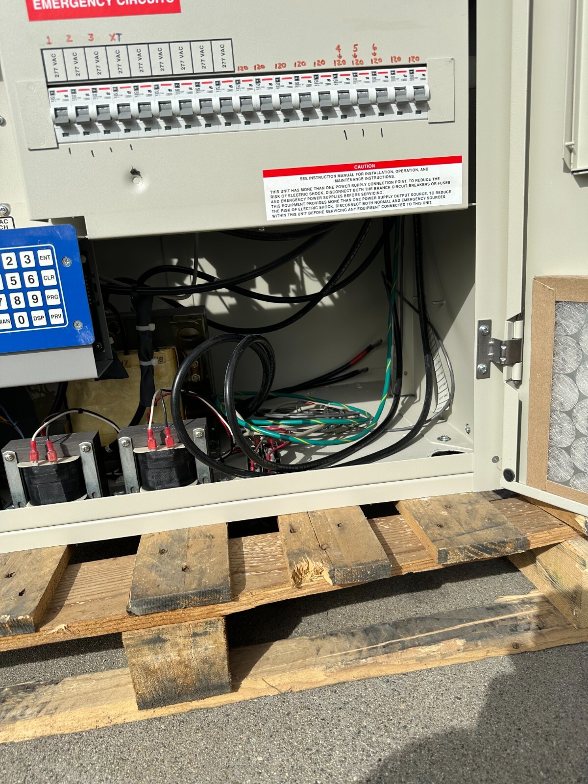 Hubbell Dual Lite LSN D Series Back-up Inverter, 3.7 Kva, 277v In 277v ...