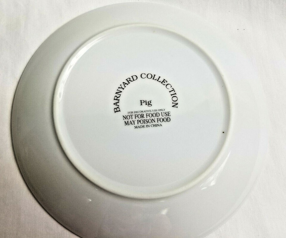 Barnyard PIG HOG Farm Porcelain Collector Plate Dish Folk-art Back ...