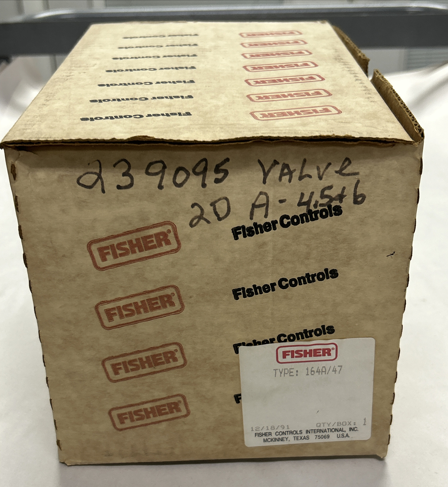 FISHER,164A-47,THREE-WAY REGULATOR VALVE NEW | eBay