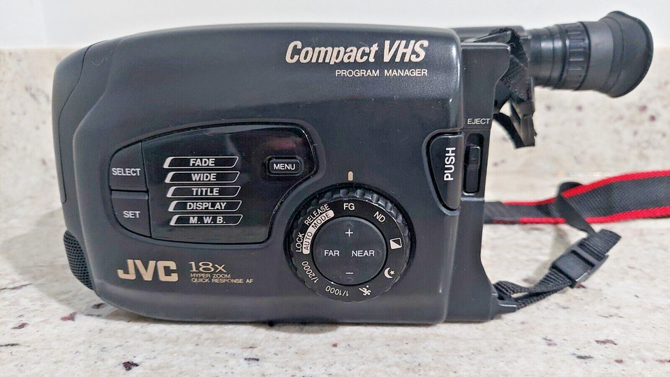 JVC Compact VHS Digital Zoom Camcorder GR-AX220U with a charger and no ...