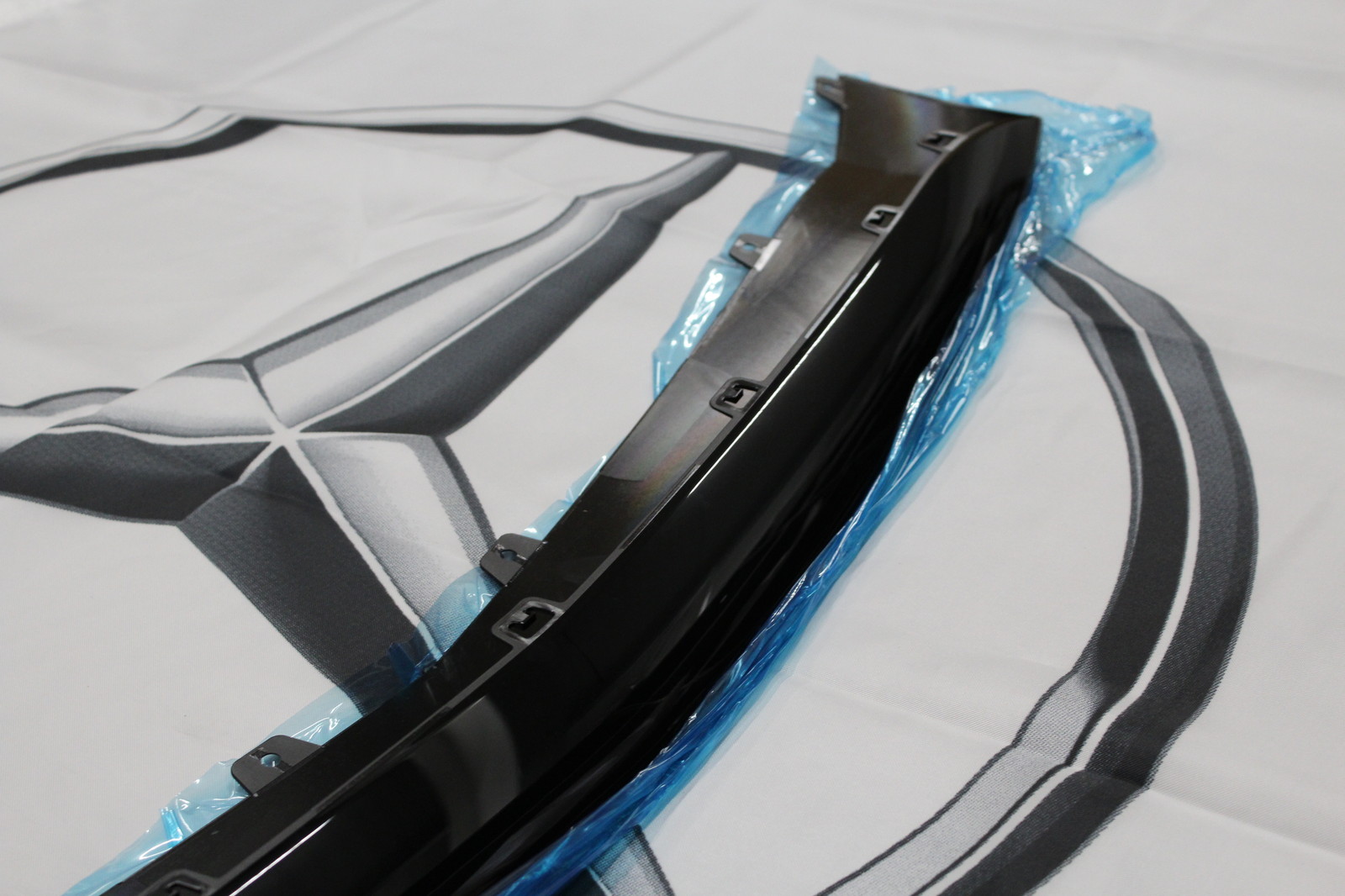 GENUINE Mercedes-Benz A-Class Front Bumper Gloss Black Lip Spoiler ...