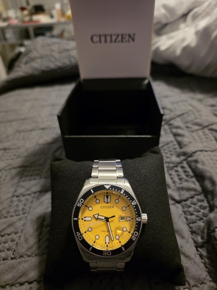 NEW Citizen Eco-Drive Sports Yellow Date Dial Men's Watch AW1760-81Z ...