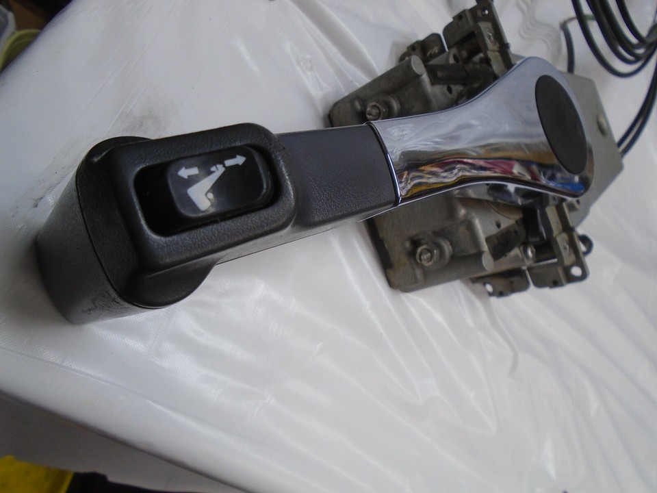 OEM SUZUKI BINNACLE REMOTE THROTTLE CONTROL 18FT POWER TRIM MOTOR ...