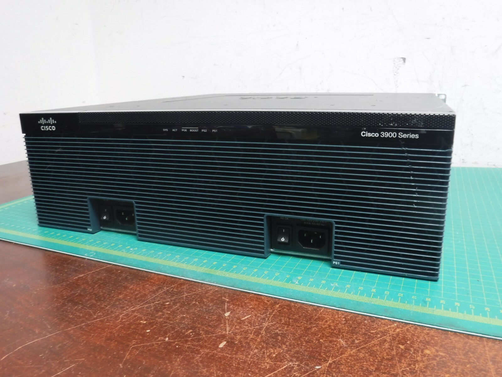 Cisco 3945 CISCO3945-CHASSIS Integrated Services Router C3900-SPE150/K9 ...