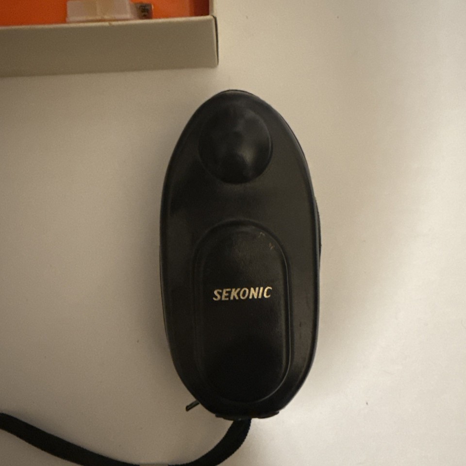 Vintage Sekonic L-428 in box incident light meter w/leather case. Looks ...
