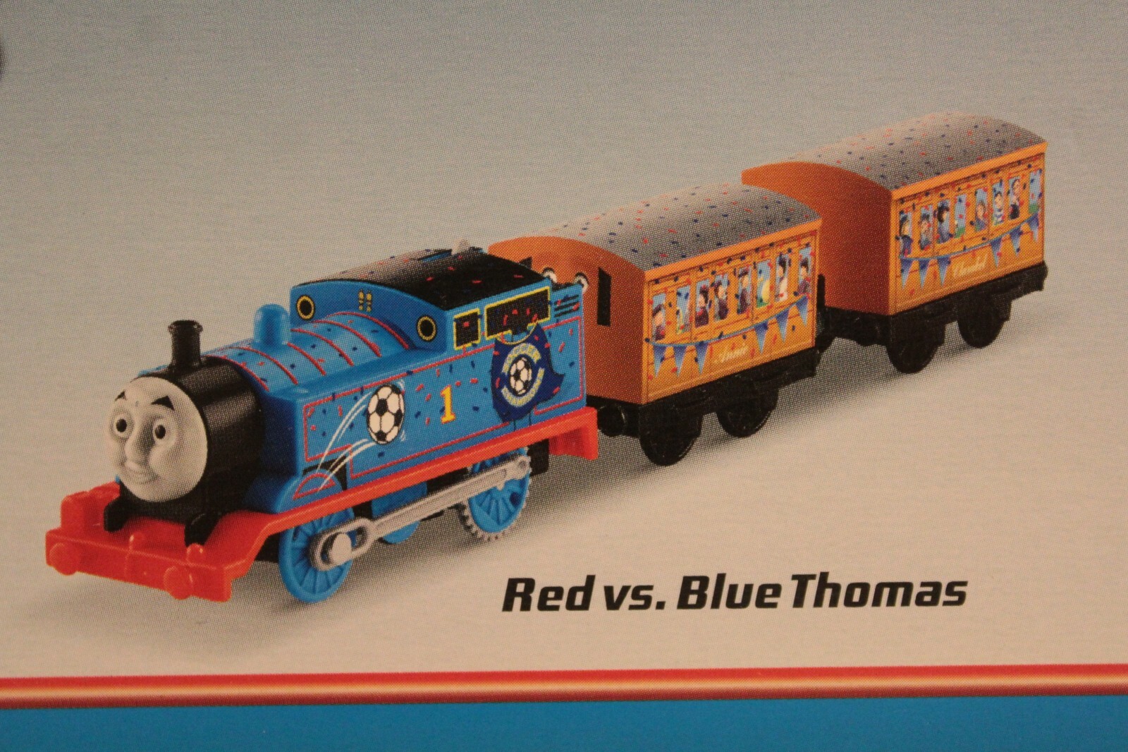 Trackmaster RED VS. BLUE THOMAS Motorized Train DFM83 2015 Soccer Annie ...