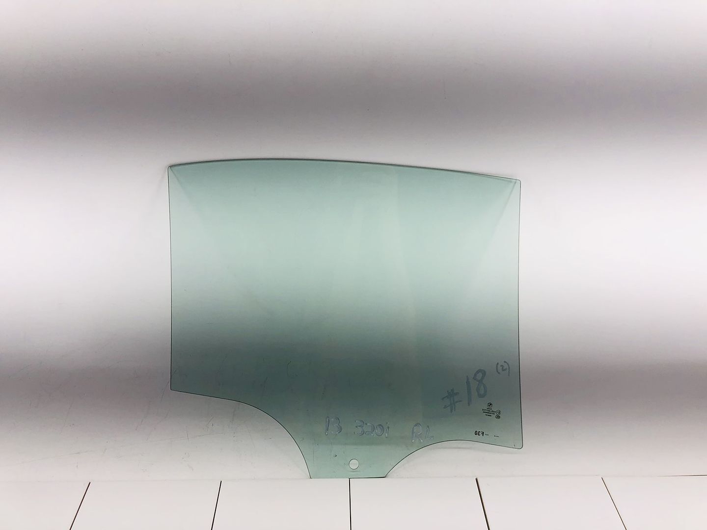 13-18 BMW 320I F30 REAR LEFT DRIVER SIDE DOOR WINDOW GLASS OEM #18 (2 ...