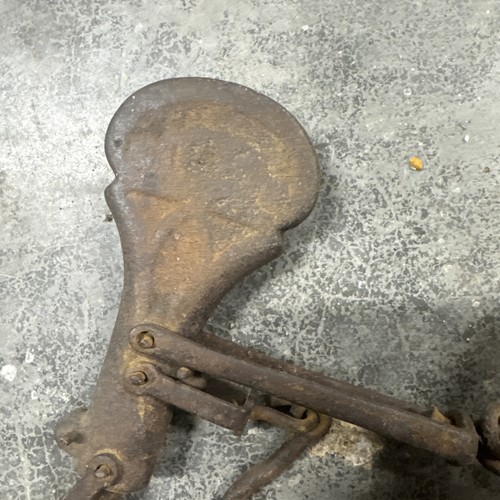 Antique Cast Iron Hanging Balance Beam Scale w 3 Hooks Sliding Weight ...