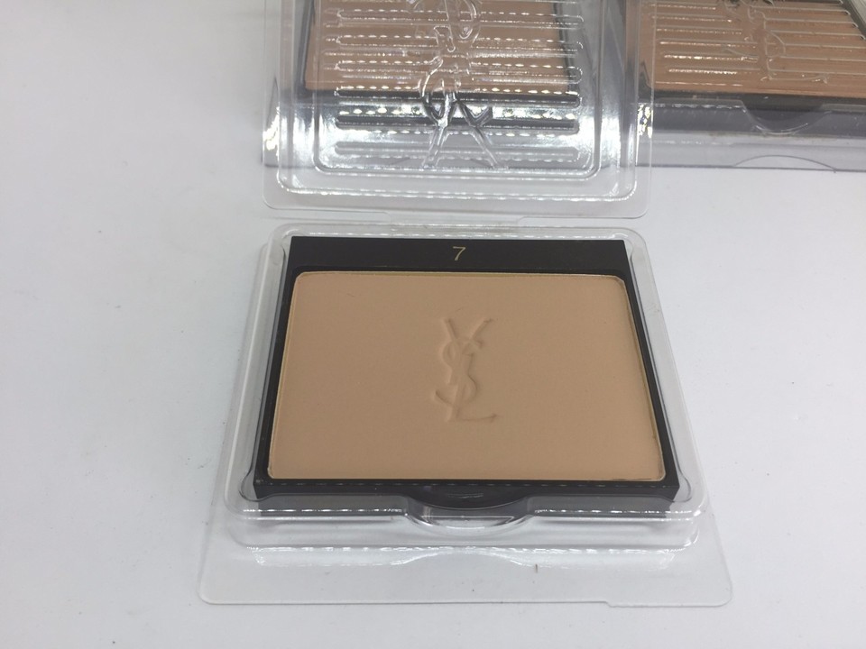 YVES SAINT LAURENT MATT TOUCH COMPACT FOUNDATION lots of shades - 0.31 ...