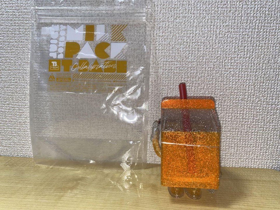 Muuktoy Juice Box Boy T-Base Soft Vinyl | eBay