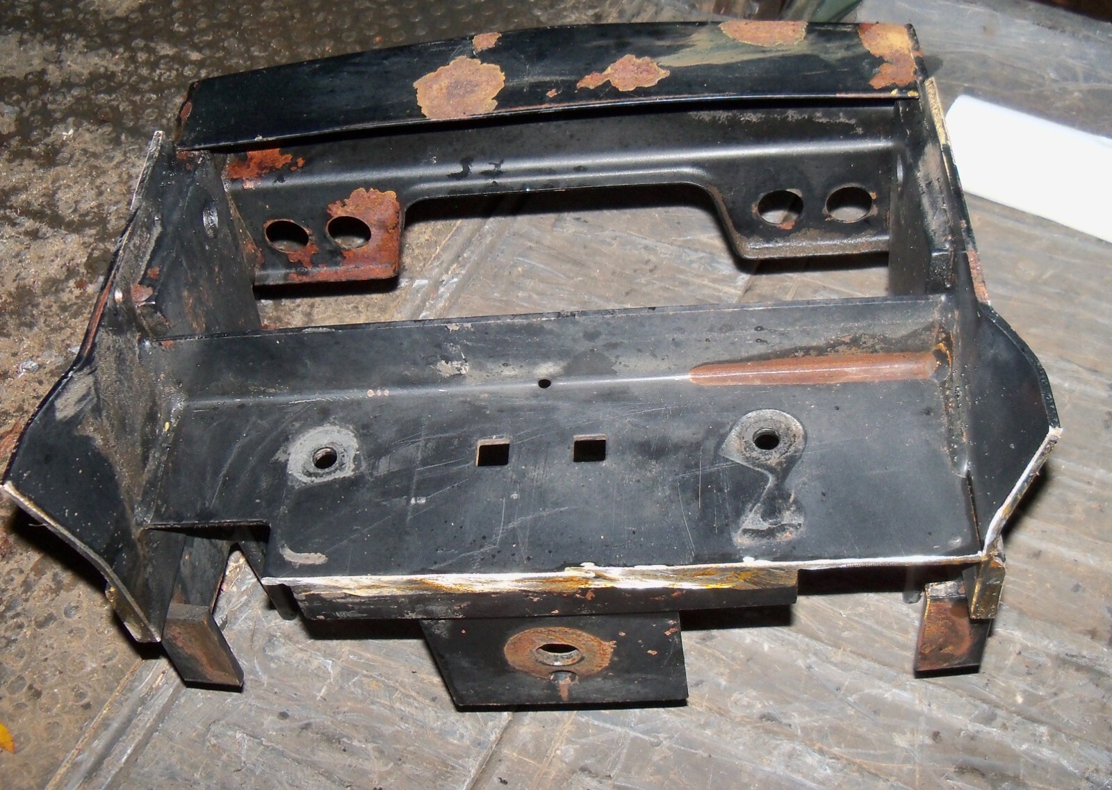 John Deere 316 Onan 318 322 332 Bumper Frame Squeezer Implement Adapter ...