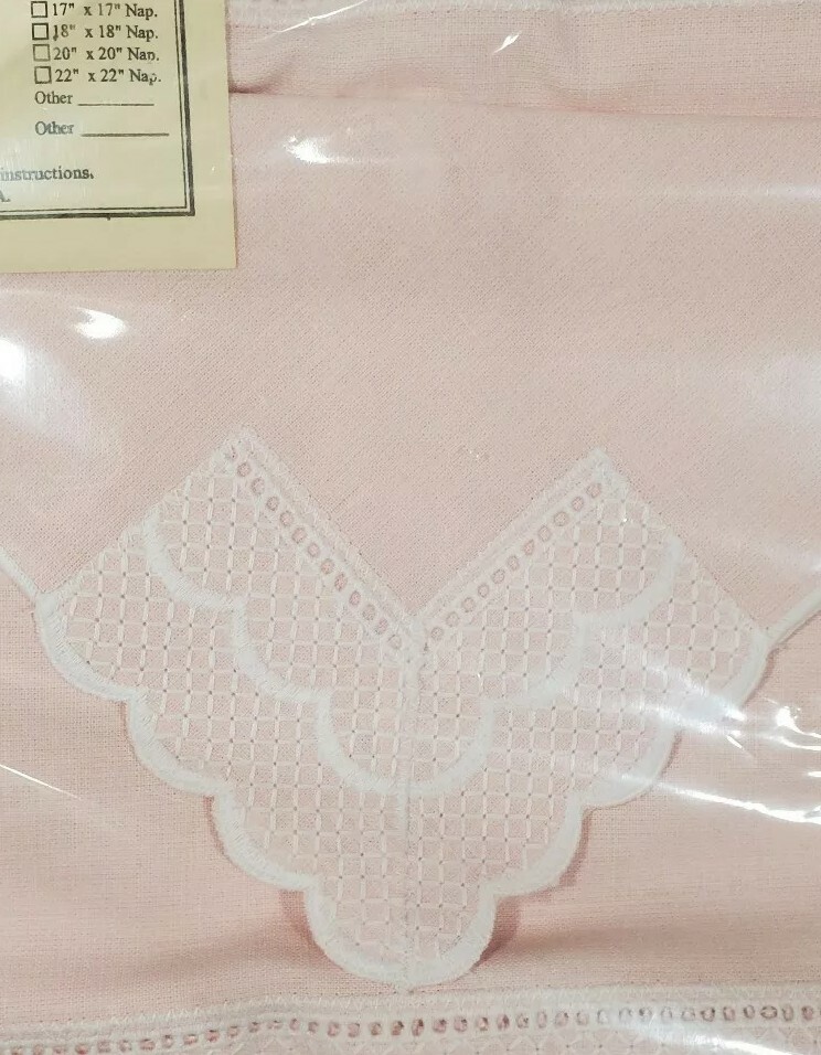 NWT Vintage John Matouk 8 Pc Set Light Pink Placemats Napkins Scalloped ...