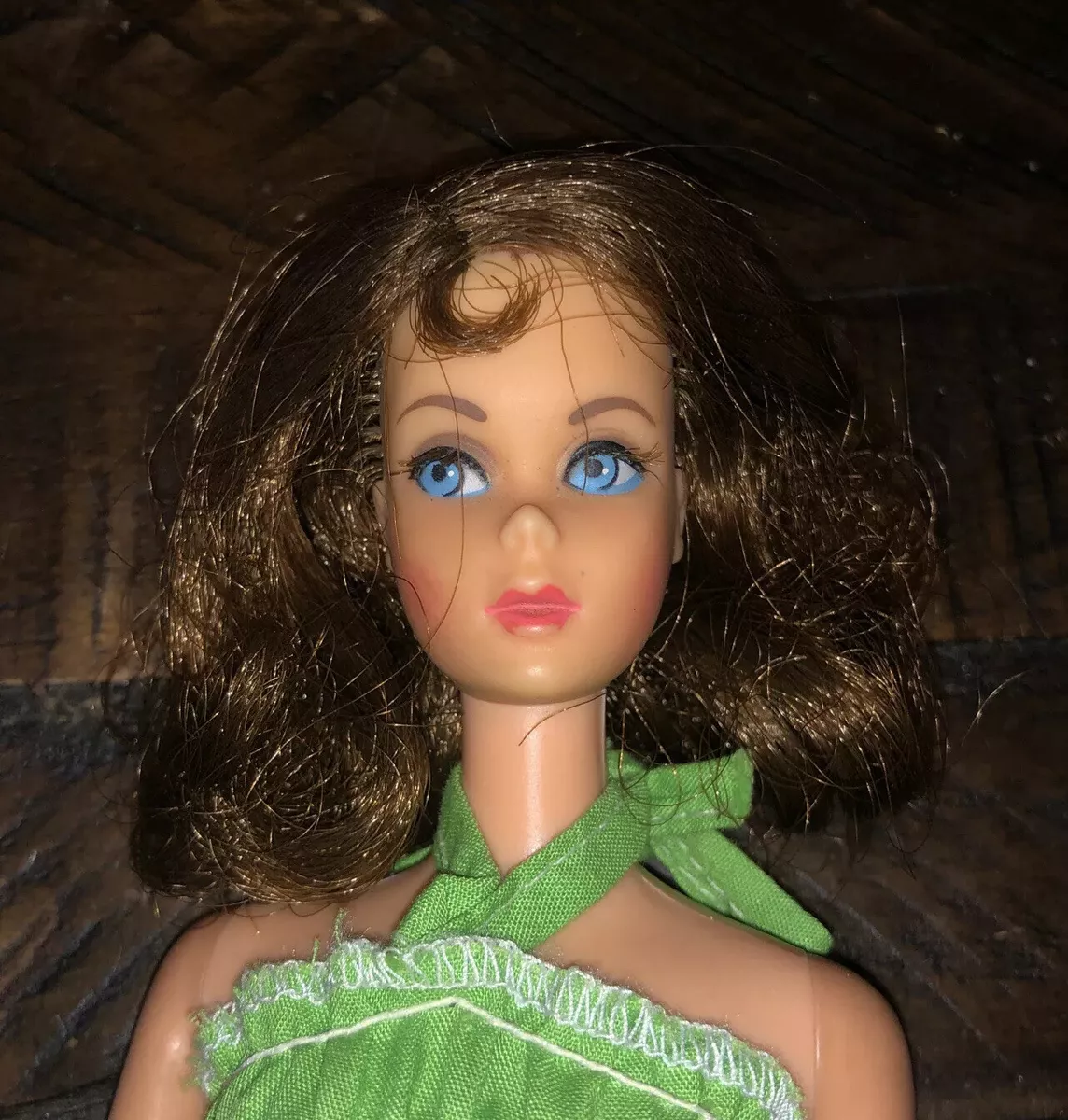 Vintage 1966 Brunette Twistn Turn Barbie With Blue Eyes And Eyelashes
