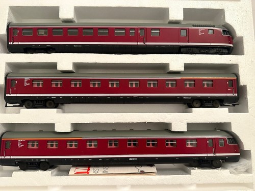 Lima HO scale Passenger Set One Loco, One Dummy, One Car 149808 | eBay ...