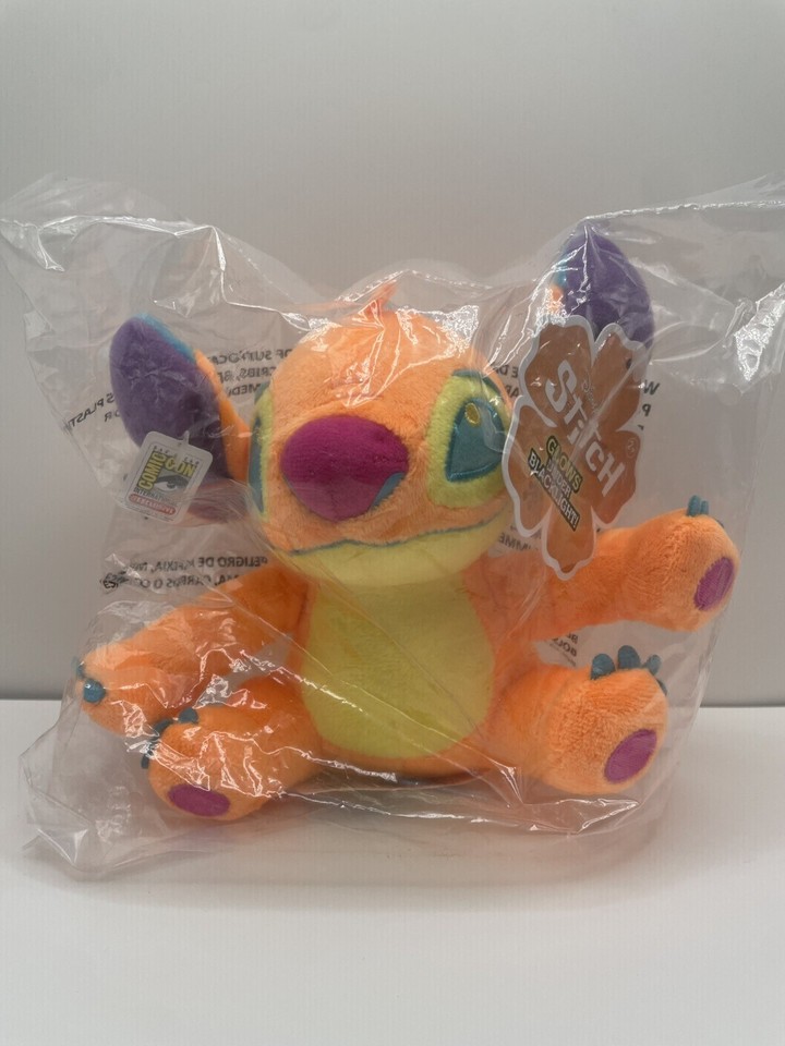 SDCC 2023 Stitch Blacklight Plush 6" Orange NWT UCC Exclusive Disney ...